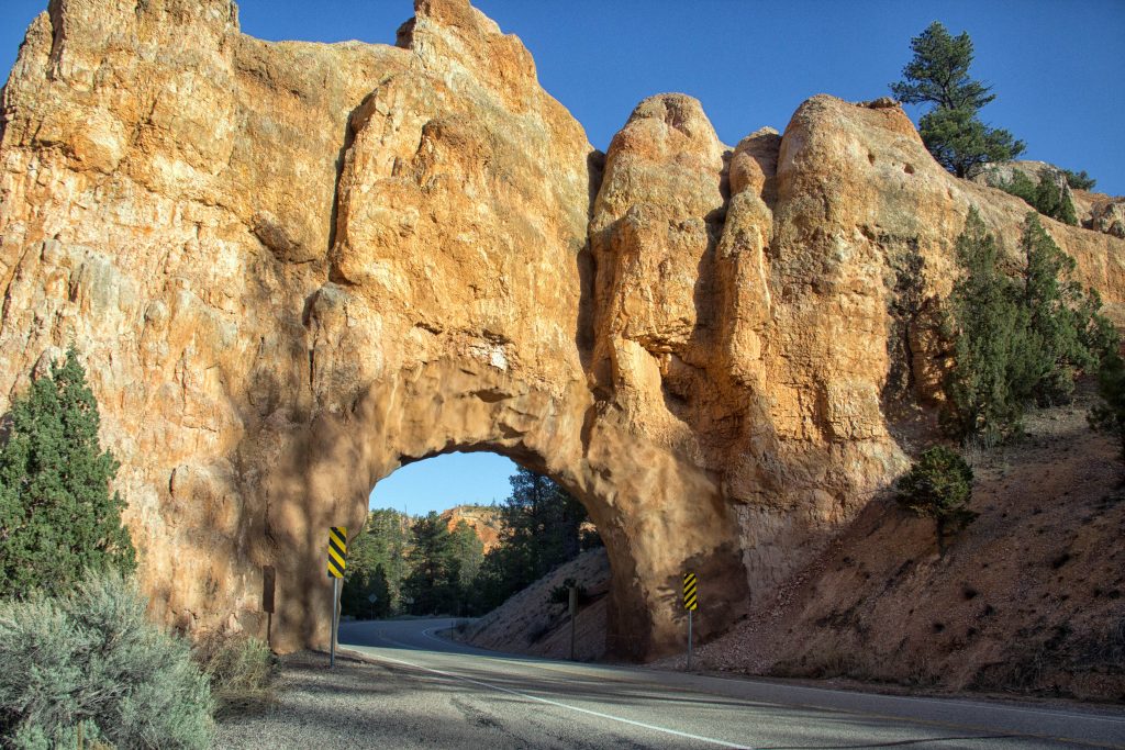Dixie National Forest: Red Canyon Tunnels - National Parks With T