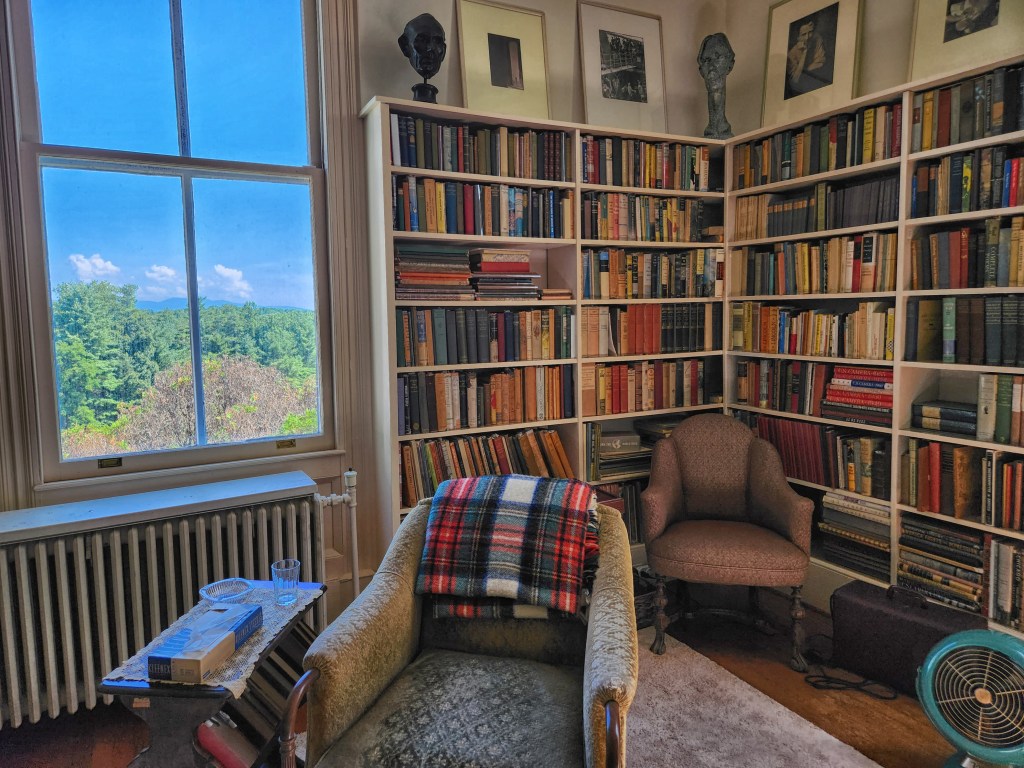 Carl Sandburg Home National Historic Site - National Parks With T